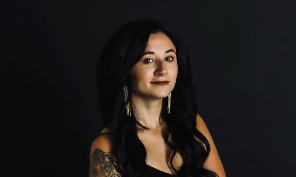 Meet Elizabeth Tindall of Des Peres – VoyageSTL Magazine | Inspiring ...